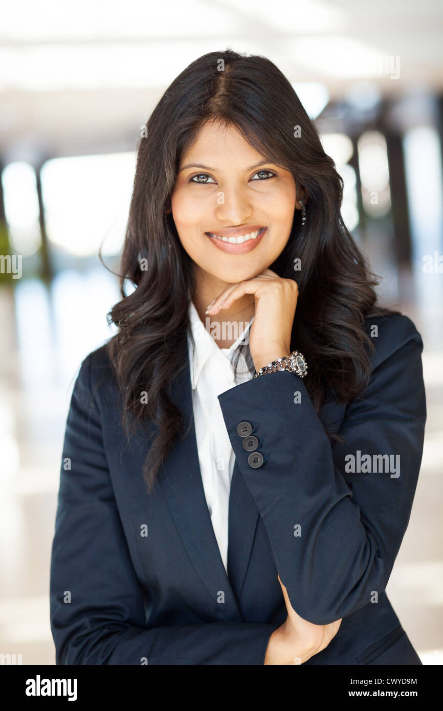 pretty young indian businesswoman portrait Stock Photo - Alamy