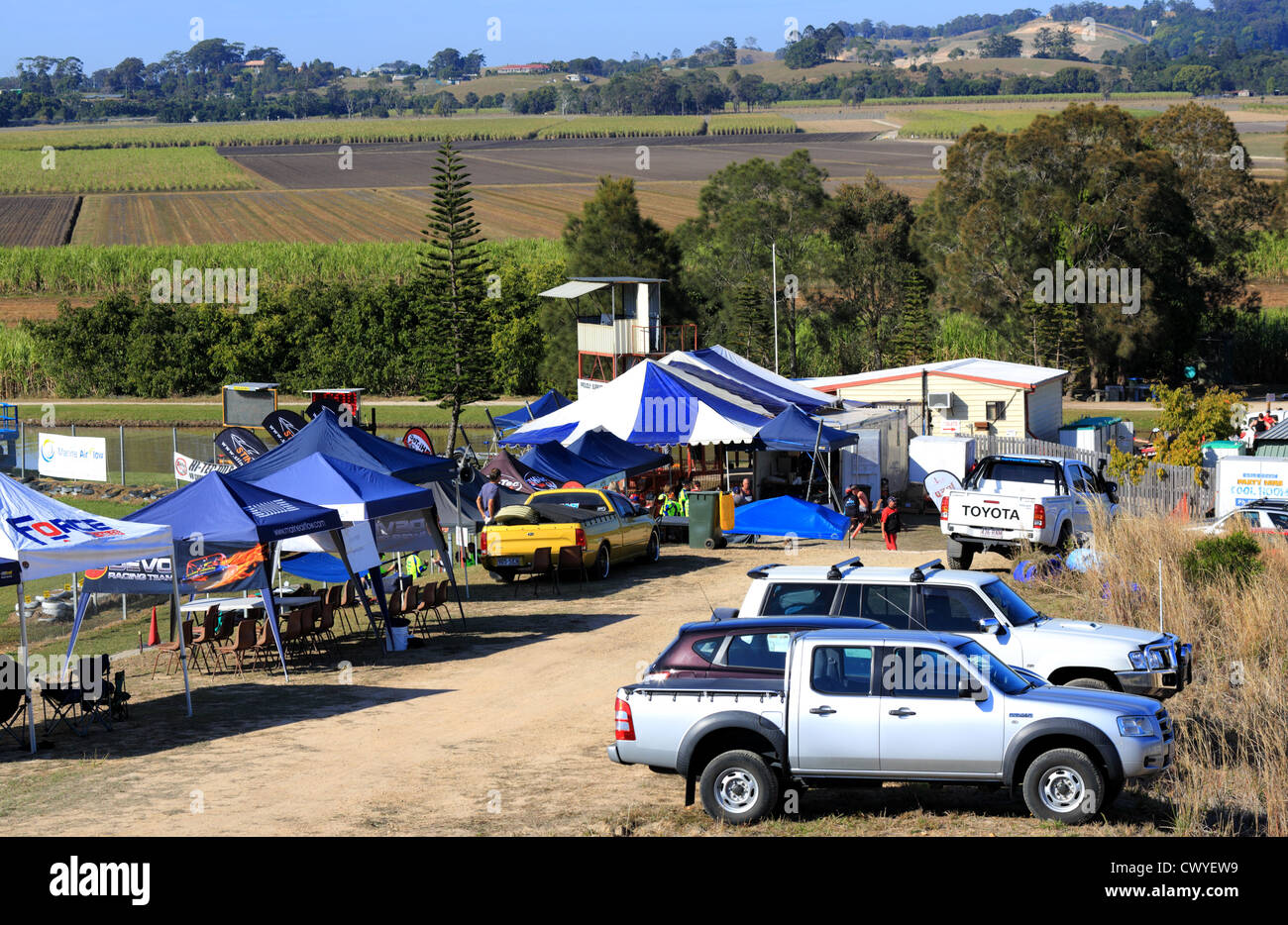 Spectators gather to watch round 4 of the Australian Jet Sprint Boat ...