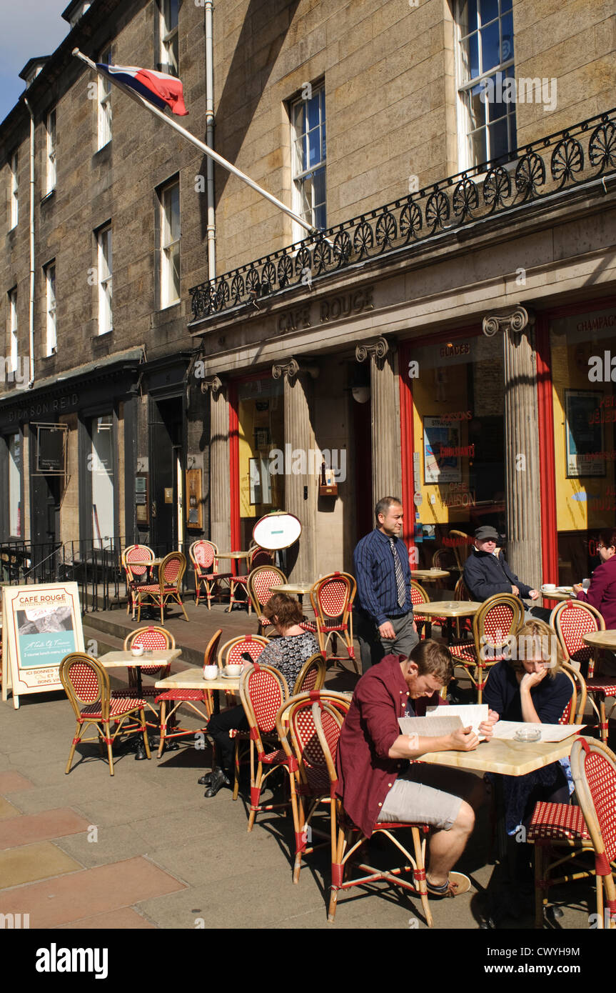 Al fresco dining sidewalk outside exterior hi-res stock photography and ...
