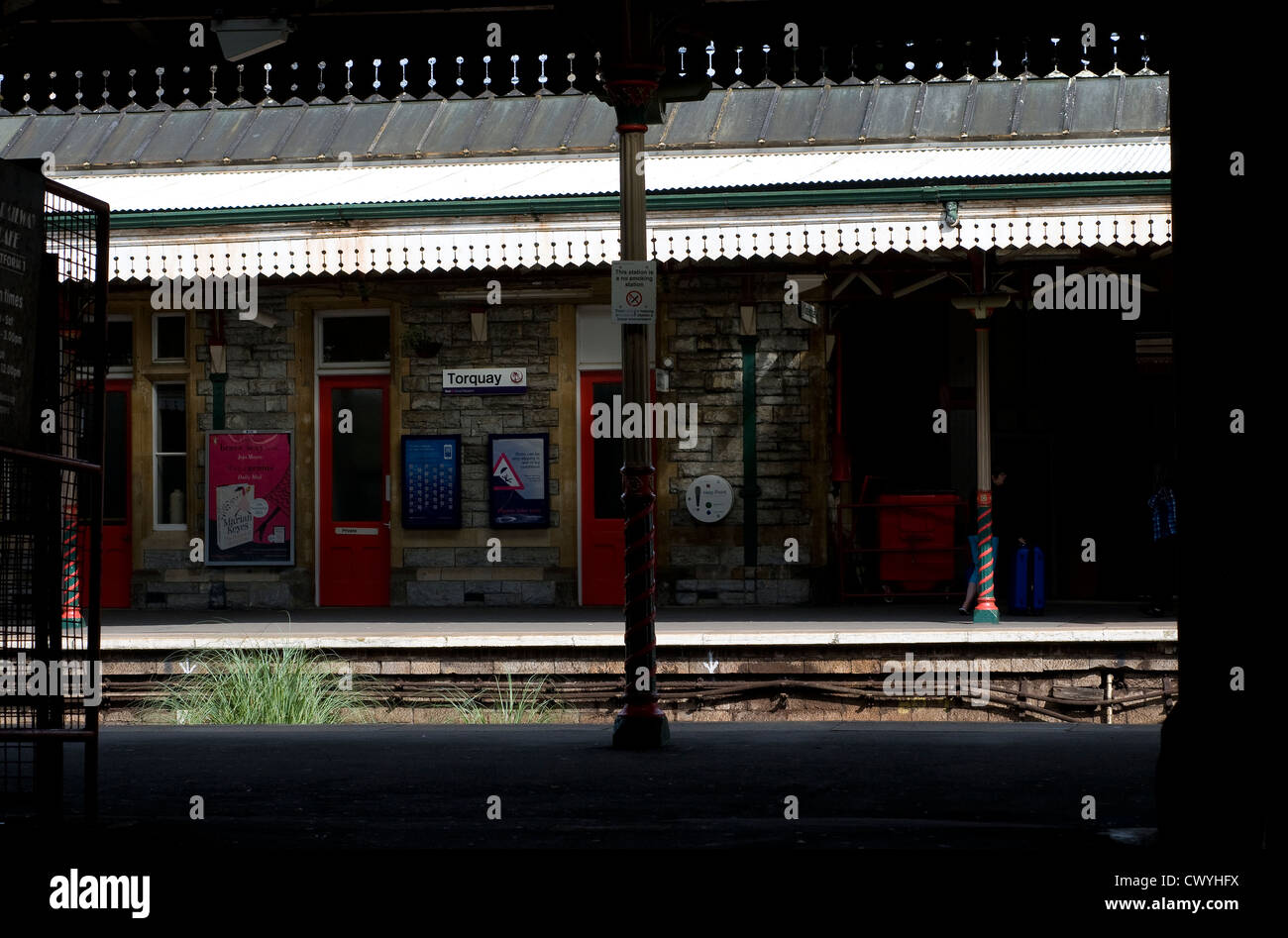 Torquay station hi-res stock photography and images - Alamy