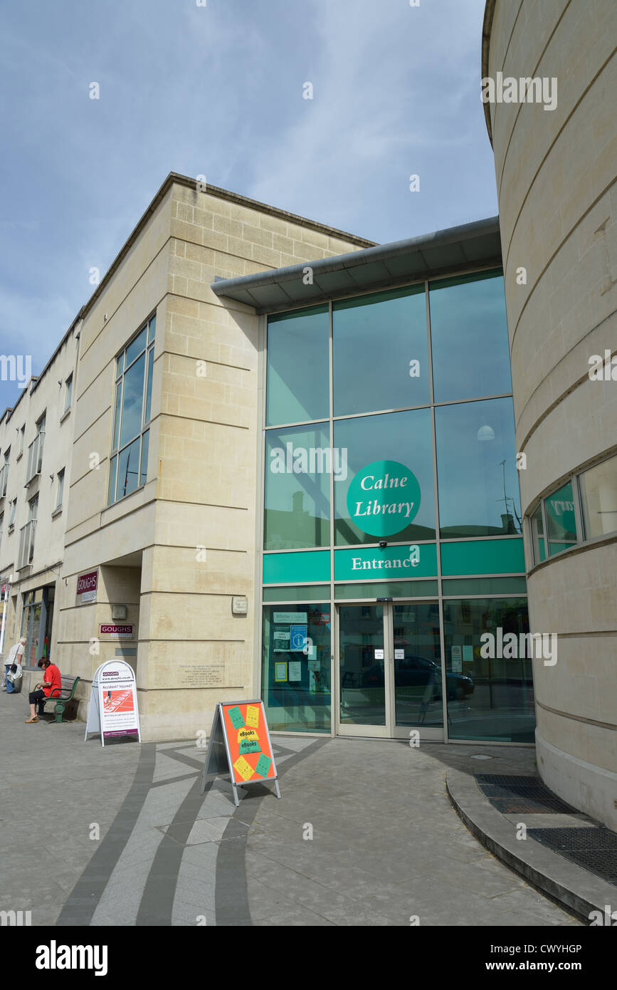 The strand library hi-res stock photography and images - Alamy
