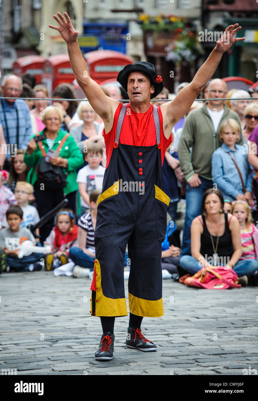 A Fringe Performer entertains the crowd and advertises their Fringe ...