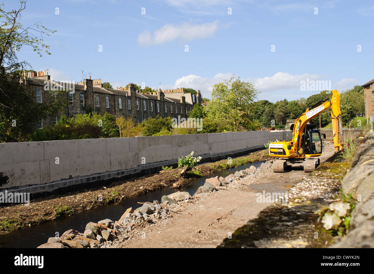 Work area barrier heavy equipment hi-res stock photography and images ...