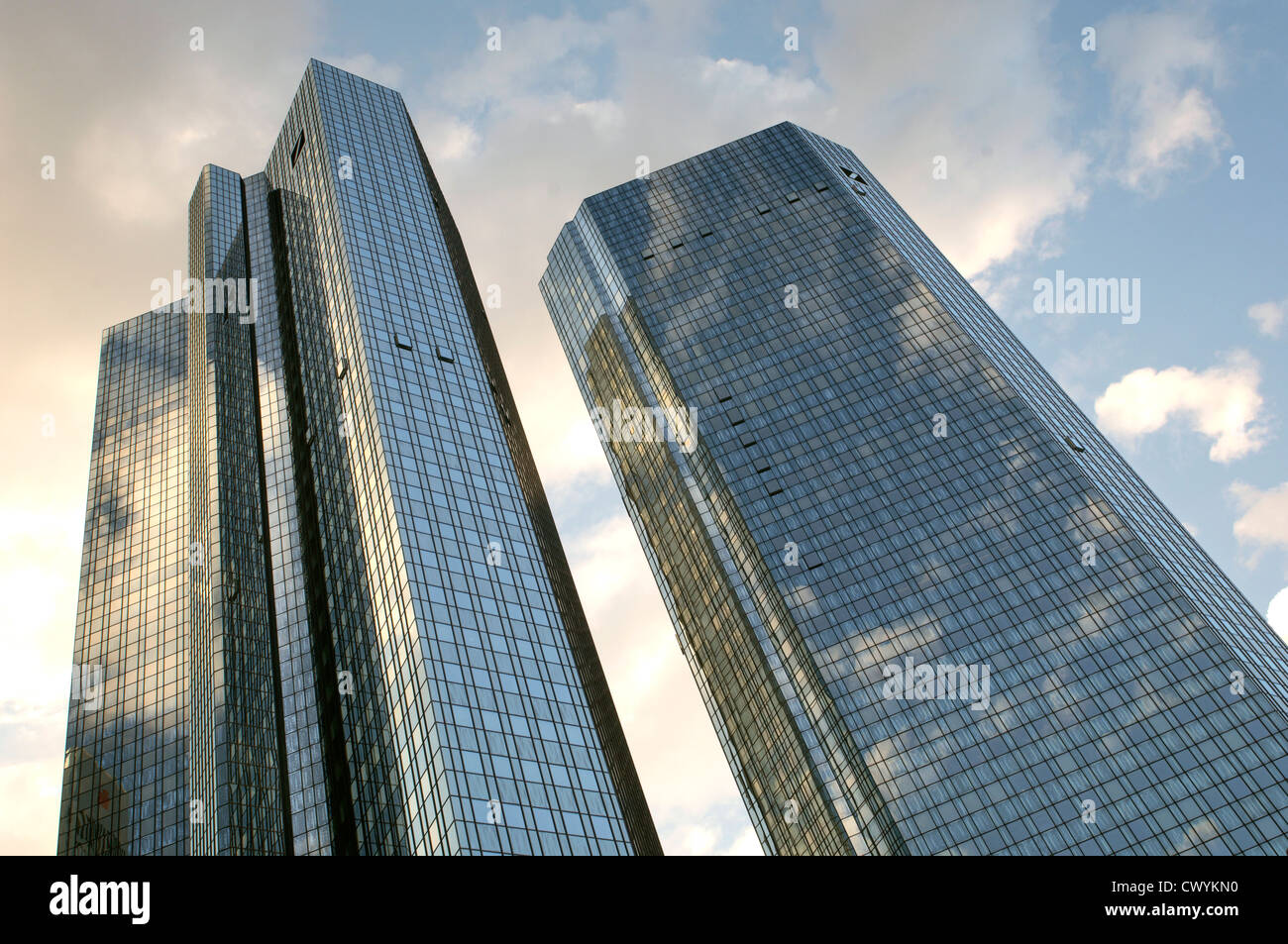 Facades deutsche bank hi-res stock photography and images - Alamy