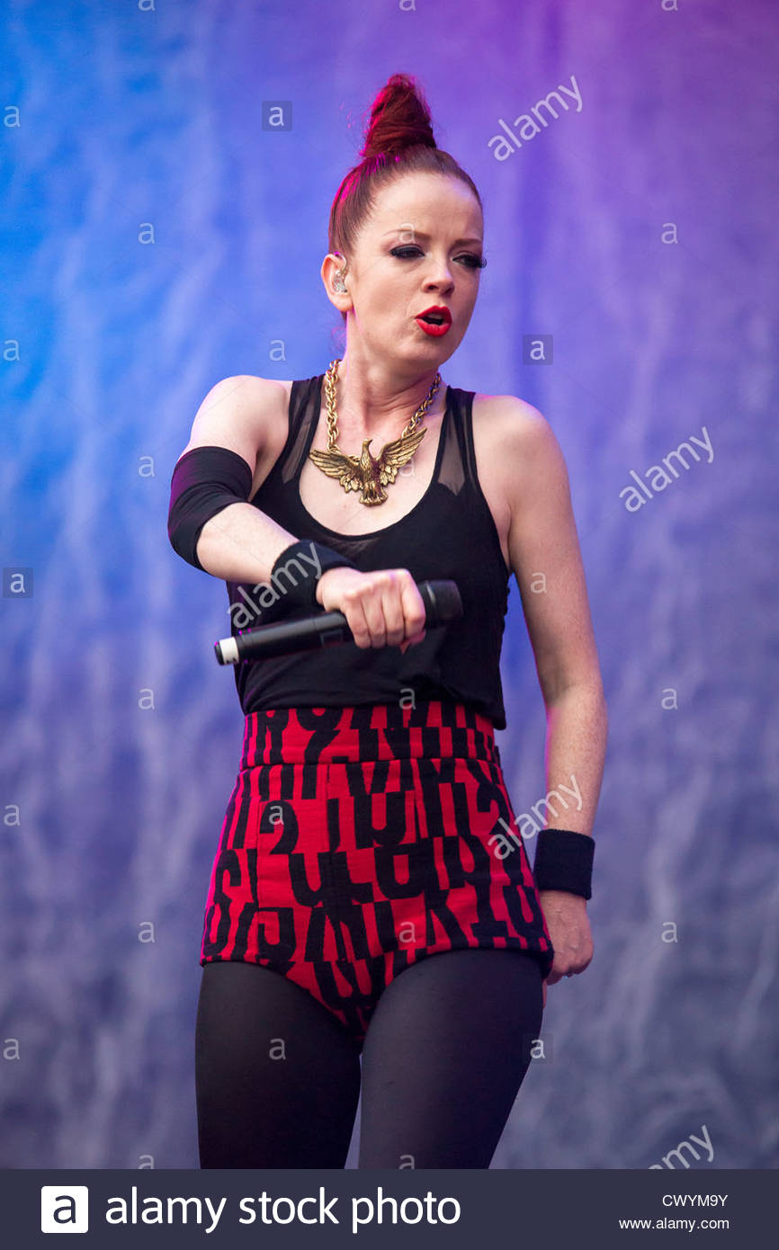 Garbage performing live : singer Shirley Manson Stock Photo: 50395799 ...