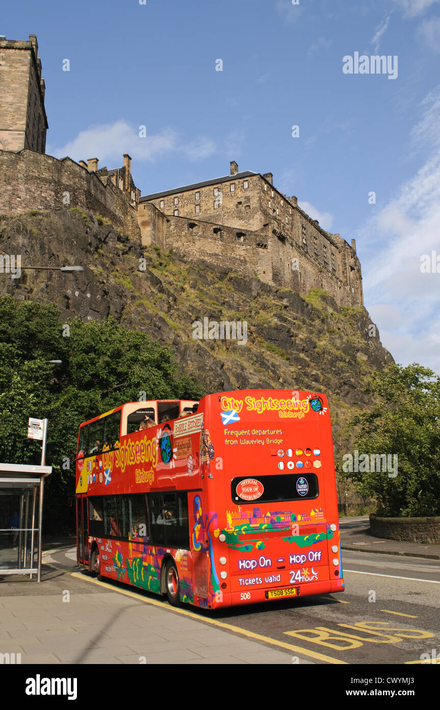Edinburgh scotland open top bus hi-res stock photography and images - Alamy