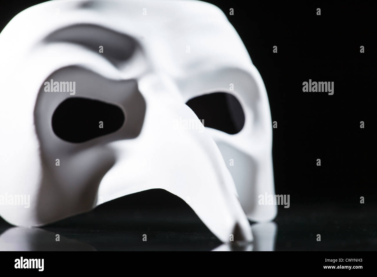 White mask hi-res stock photography and images - Alamy