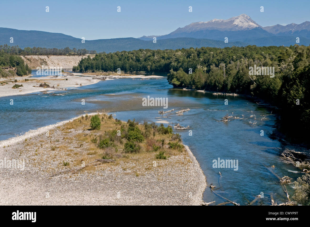 The River Waiau in the South Island of New Zealand, with the Hunter ...