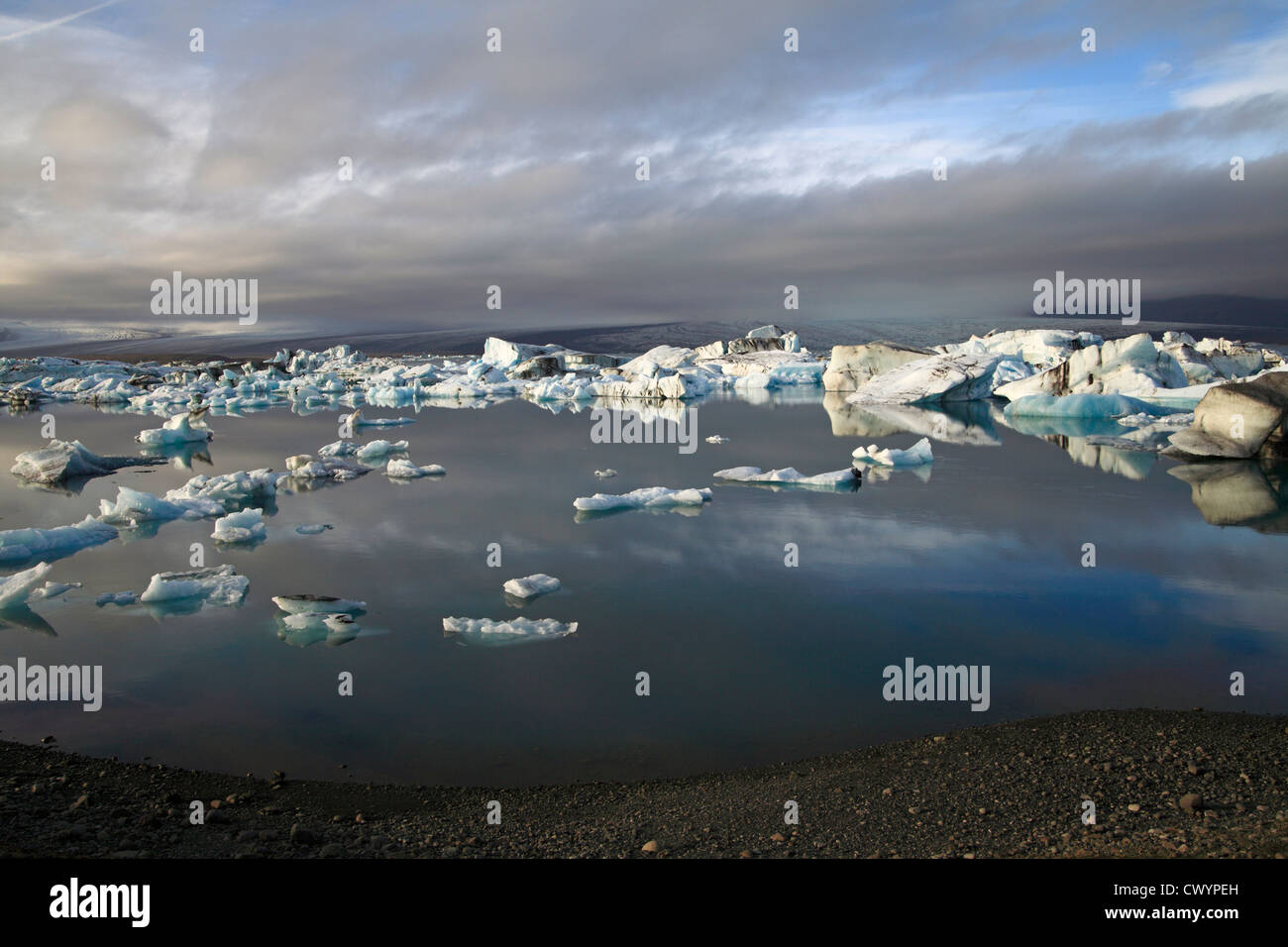 Drift floating ice hi-res stock photography and images - Alamy