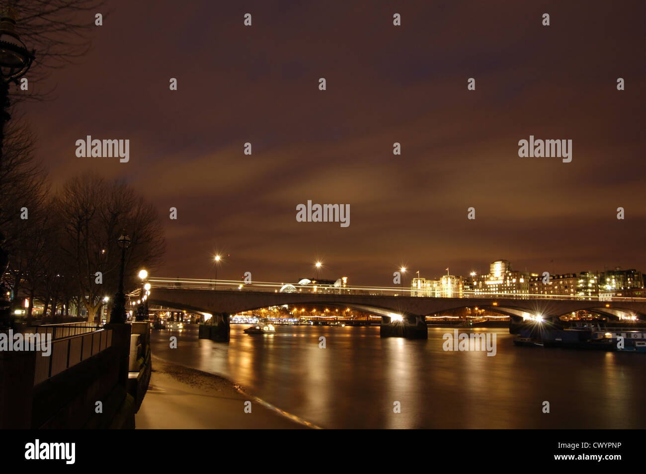 Waterloo bridge lights hi-res stock photography and images - Alamy