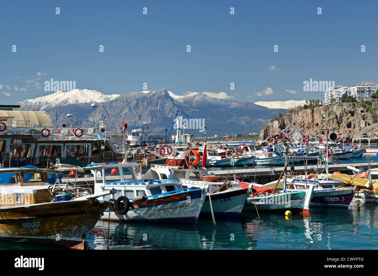 Taurus mountains hi-res stock photography and images - Alamy