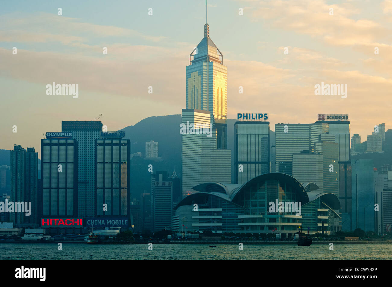 Hong Kong Convention and Exhibition Centre (HKCEC) and the Central ...