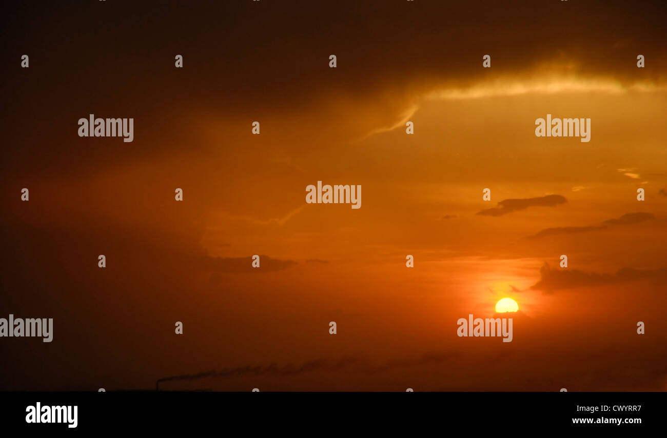 dramatic dark cloudy sunset Stock Photo - Alamy