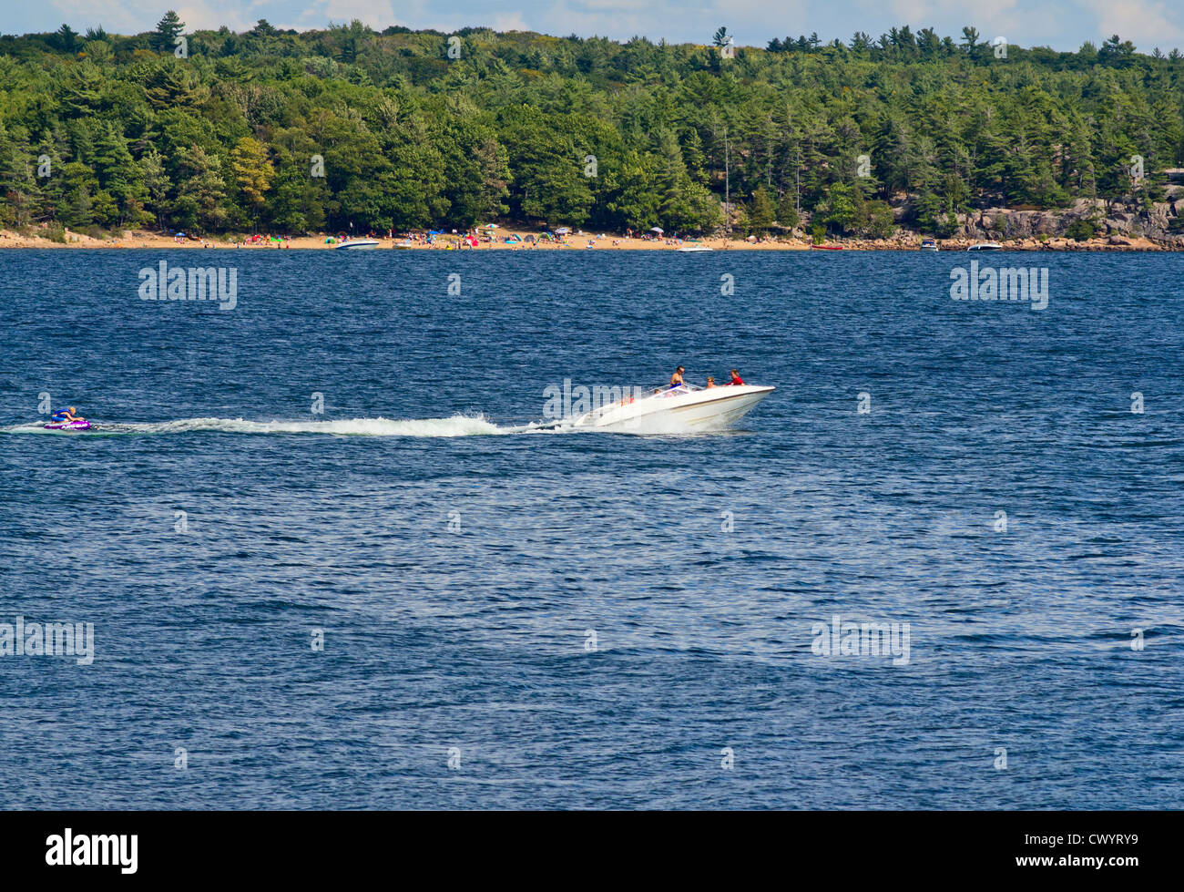 Towing float hi-res stock photography and images - Alamy