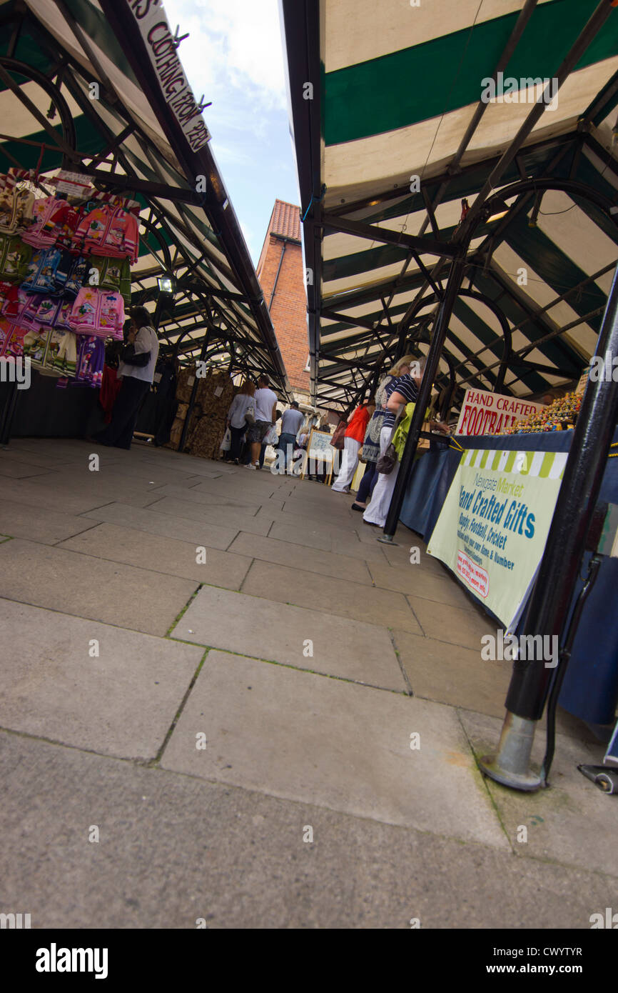 Market stalls york hi-res stock photography and images - Alamy