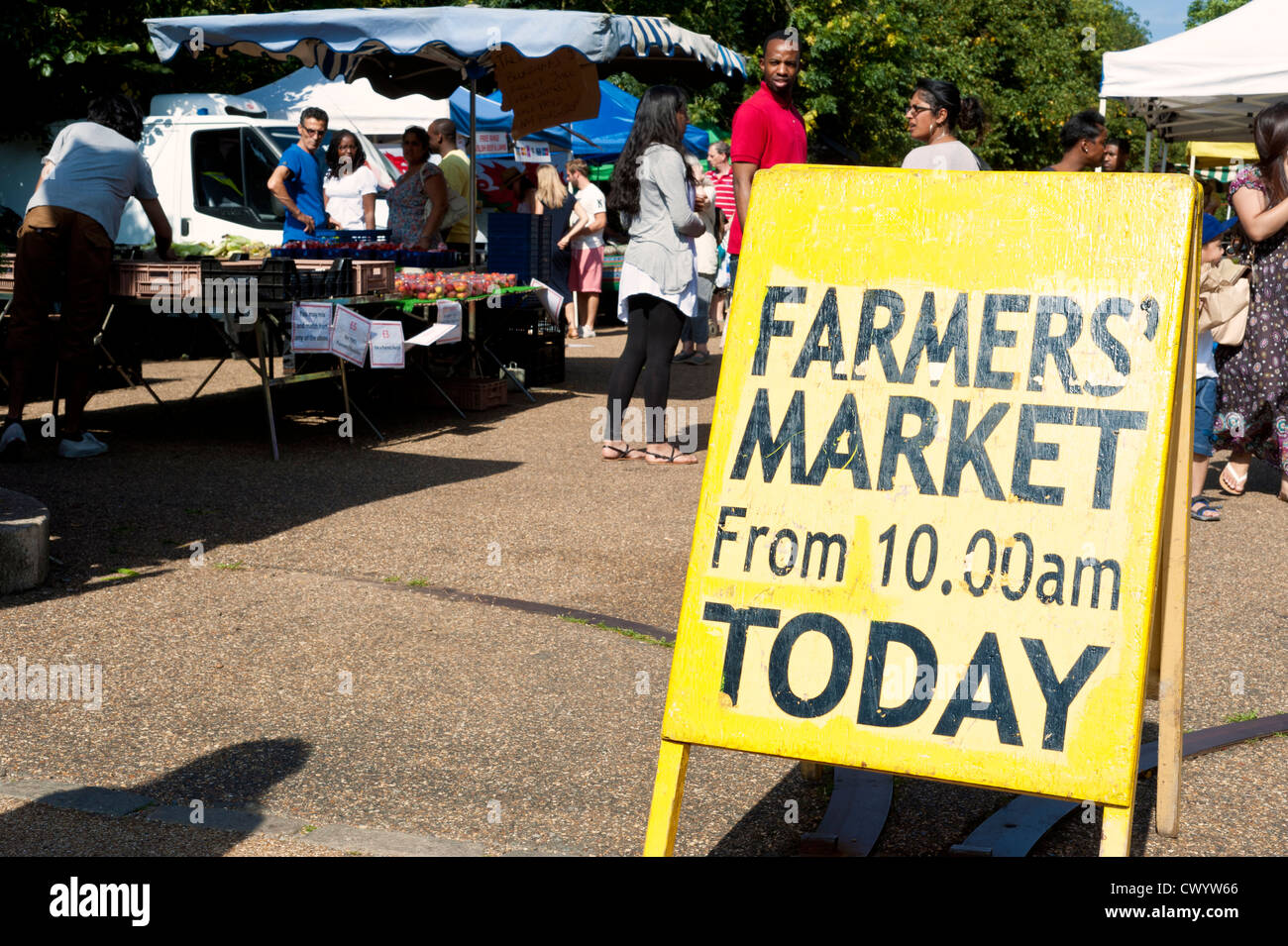 Alexandra palace farmers’ market hi-res stock photography and images ...