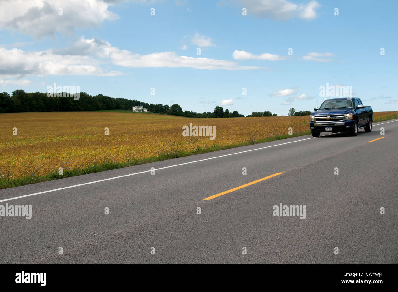 Rural two lane highway Stock Photo - Alamy