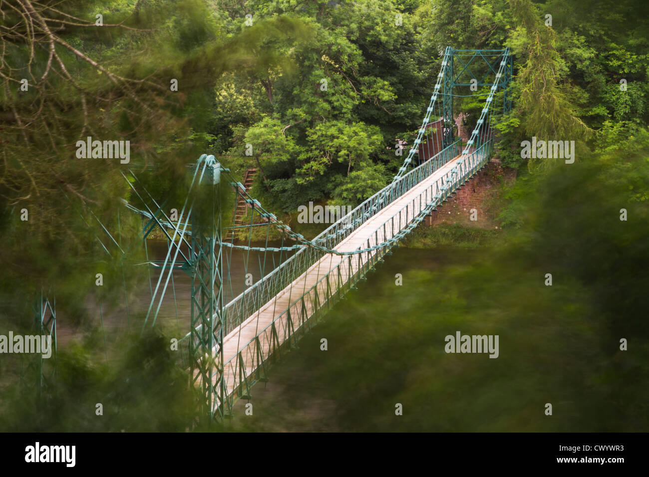 Footbridge from Dryburgh to St. Boswells over the River Tweed, Scottish ...