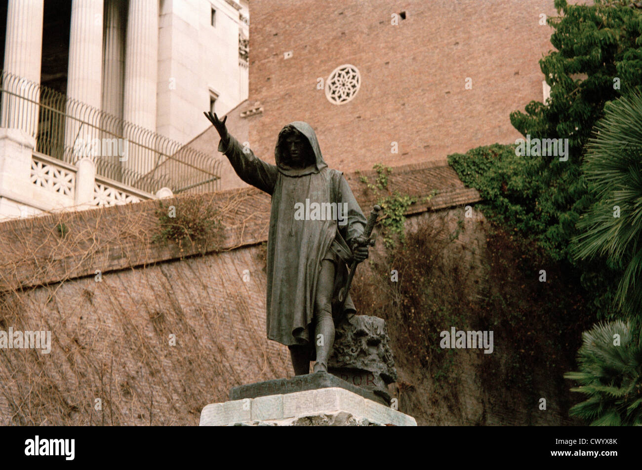 Cola Di Rienzo, Rome, Italy, Statue Stock Photo - Alamy