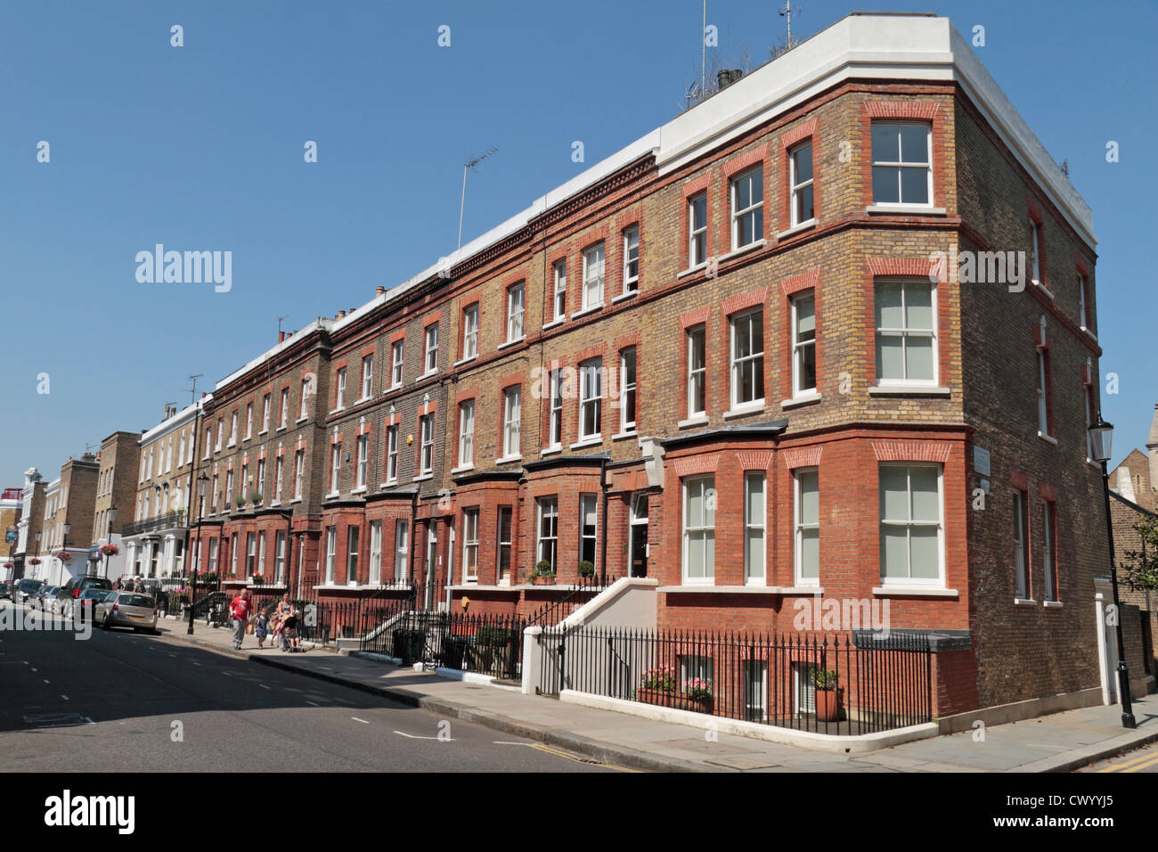 General view along Flood Street, Chelsea, London, SW3, UK Stock Photo ...