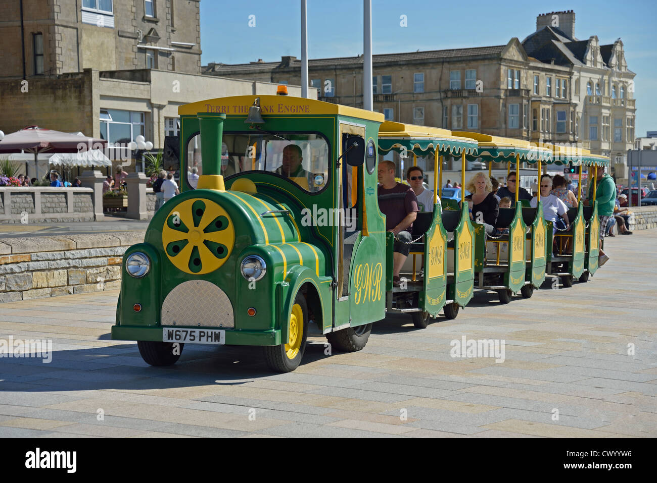 GWR electric promenade train on Marine Parade, Weston-Super-Mare ...