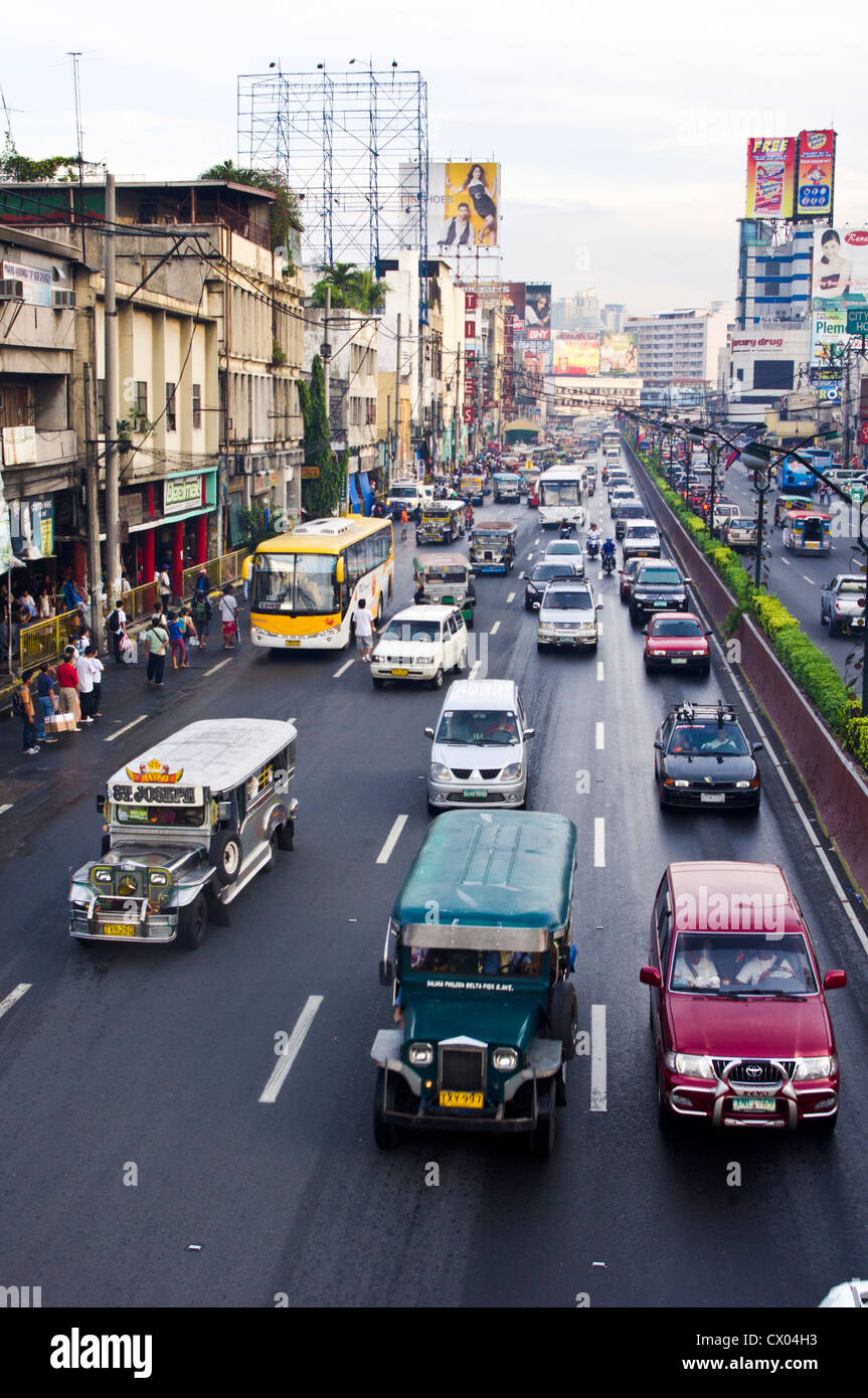 Manila traffic hi-res stock photography and images - Alamy