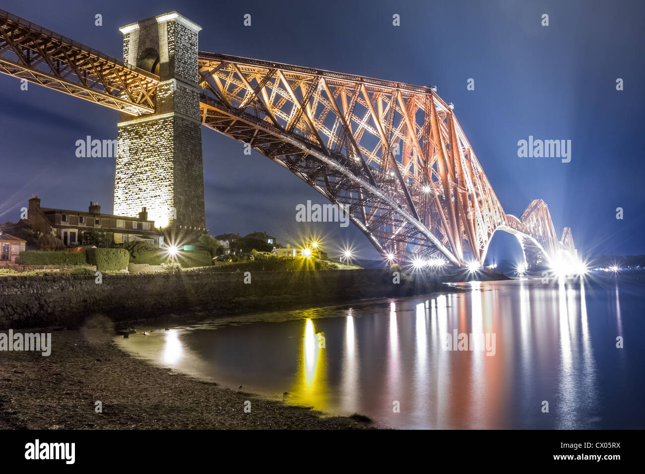 Night over the river in Edinburgh Stock Photo - Alamy