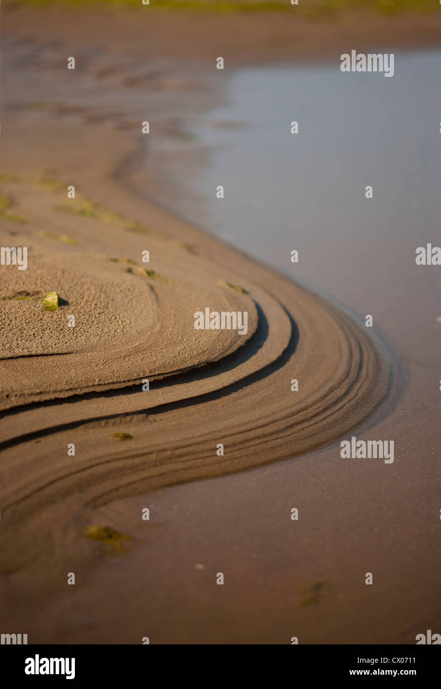 Patterns in the sand Stock Photo - Alamy