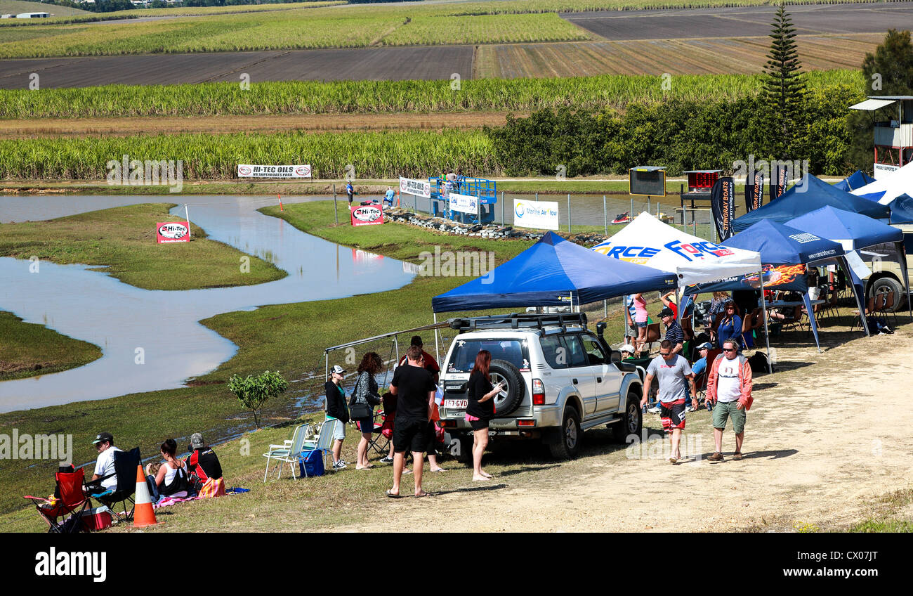 Spectators gather to watch round 4 of the Australian Jet Sprint Boat ...
