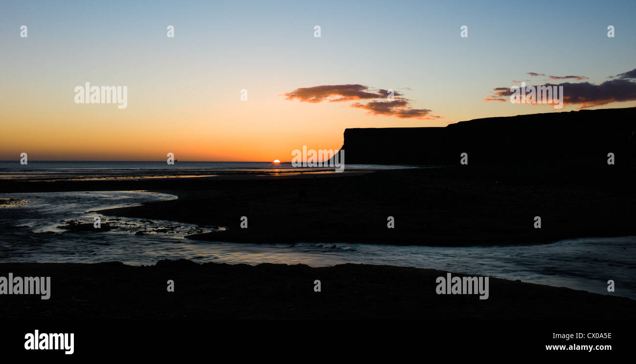 Huntcliff hi-res stock photography and images - Alamy