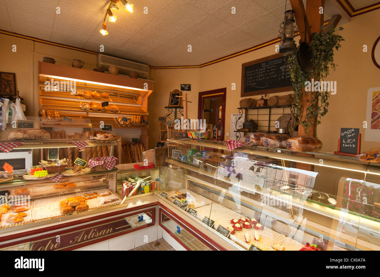 Interior De Boulangerie Hi Res Stock Photography And Images Alamy
