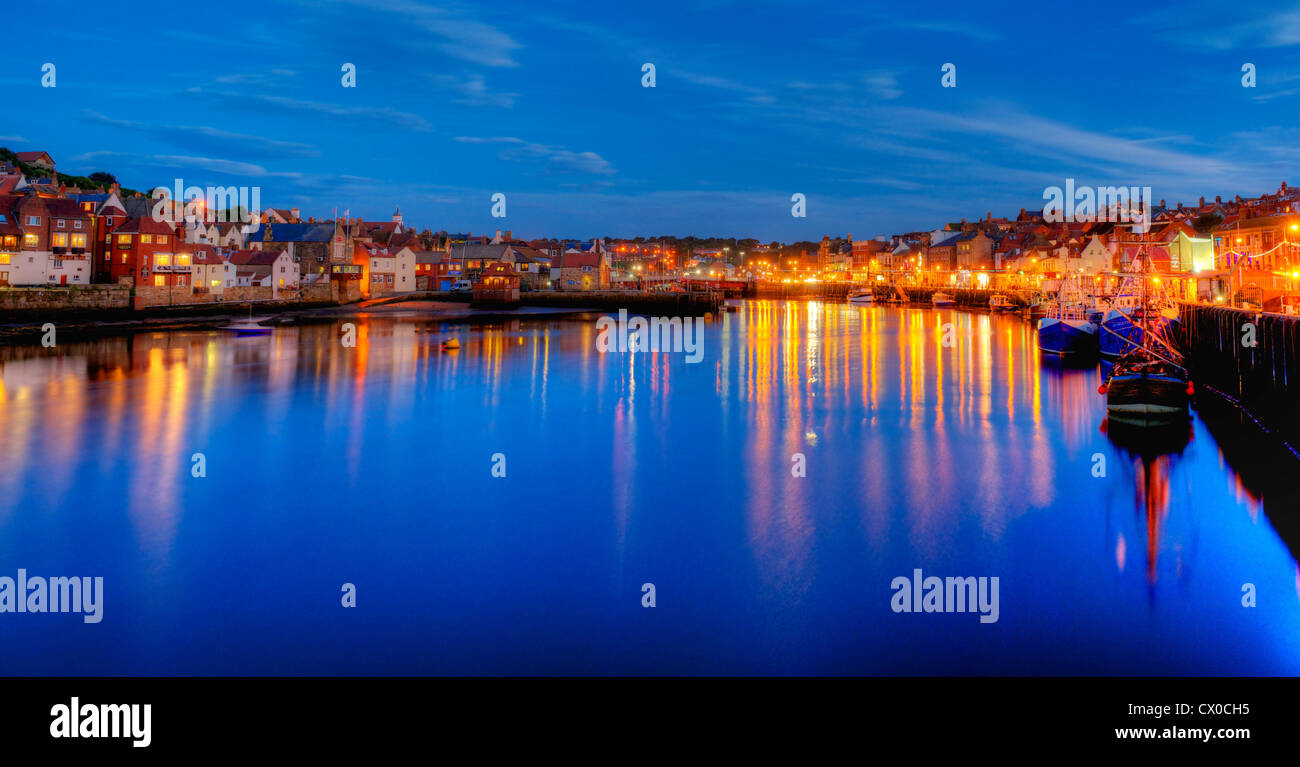 Whitby harbour night lights hi-res stock photography and images - Alamy