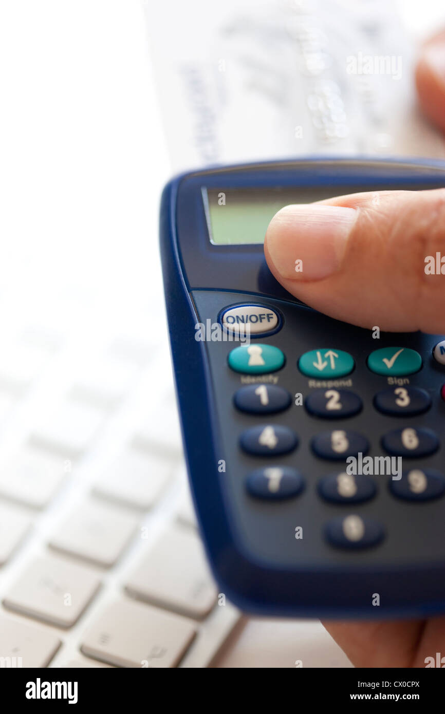 Banking technology hi-res stock photography and images - Alamy