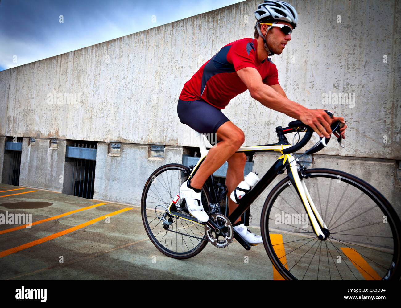 1 one cyclist riding bike hi-res stock photography and images - Alamy