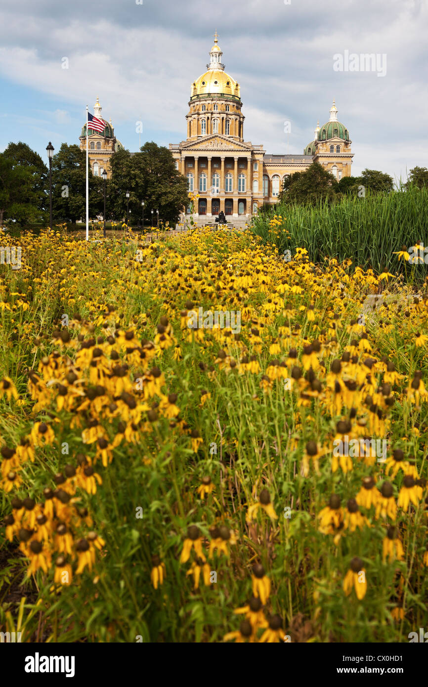 Iowa state capitol building hi-res stock photography and images - Alamy
