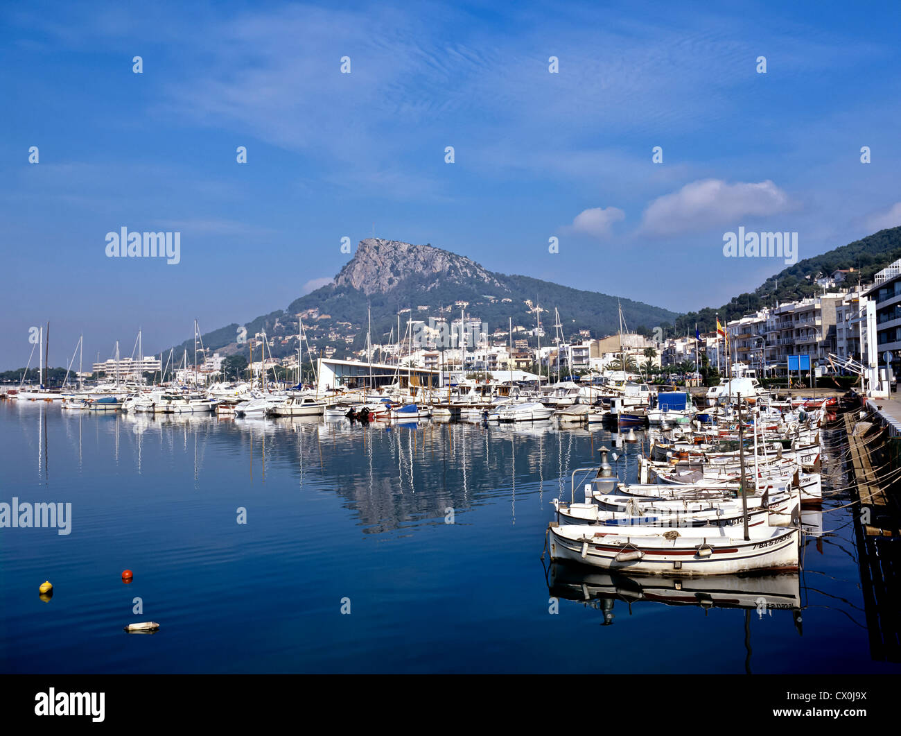 Estartit hi-res stock photography and images - Alamy