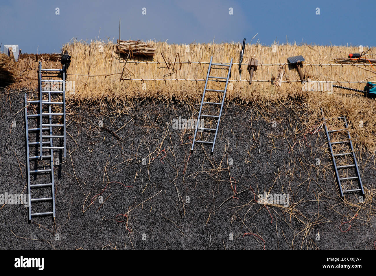 Thatching tools hi-res stock photography and images - Alamy