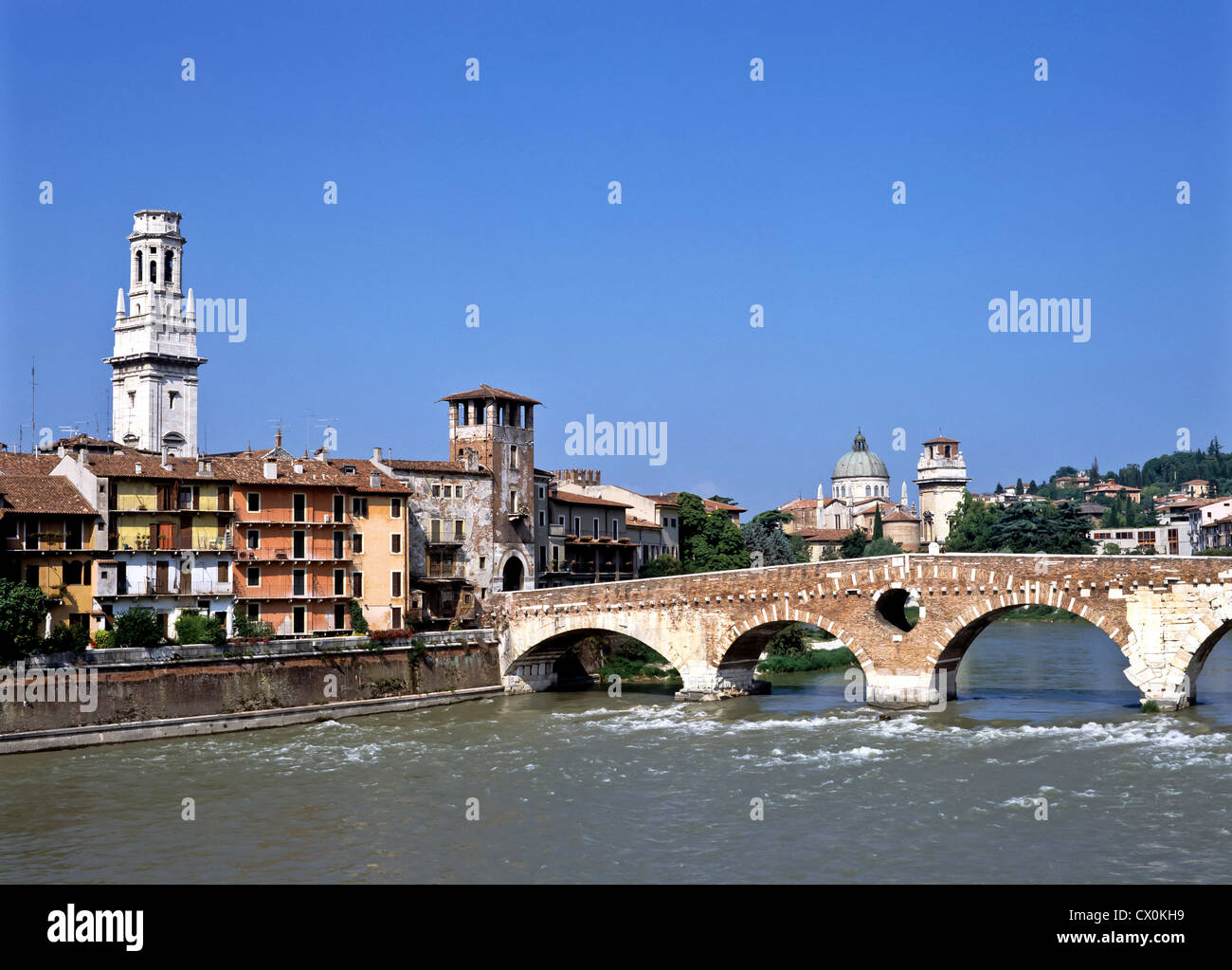 Ponte pietra verona hi-res stock photography and images - Alamy