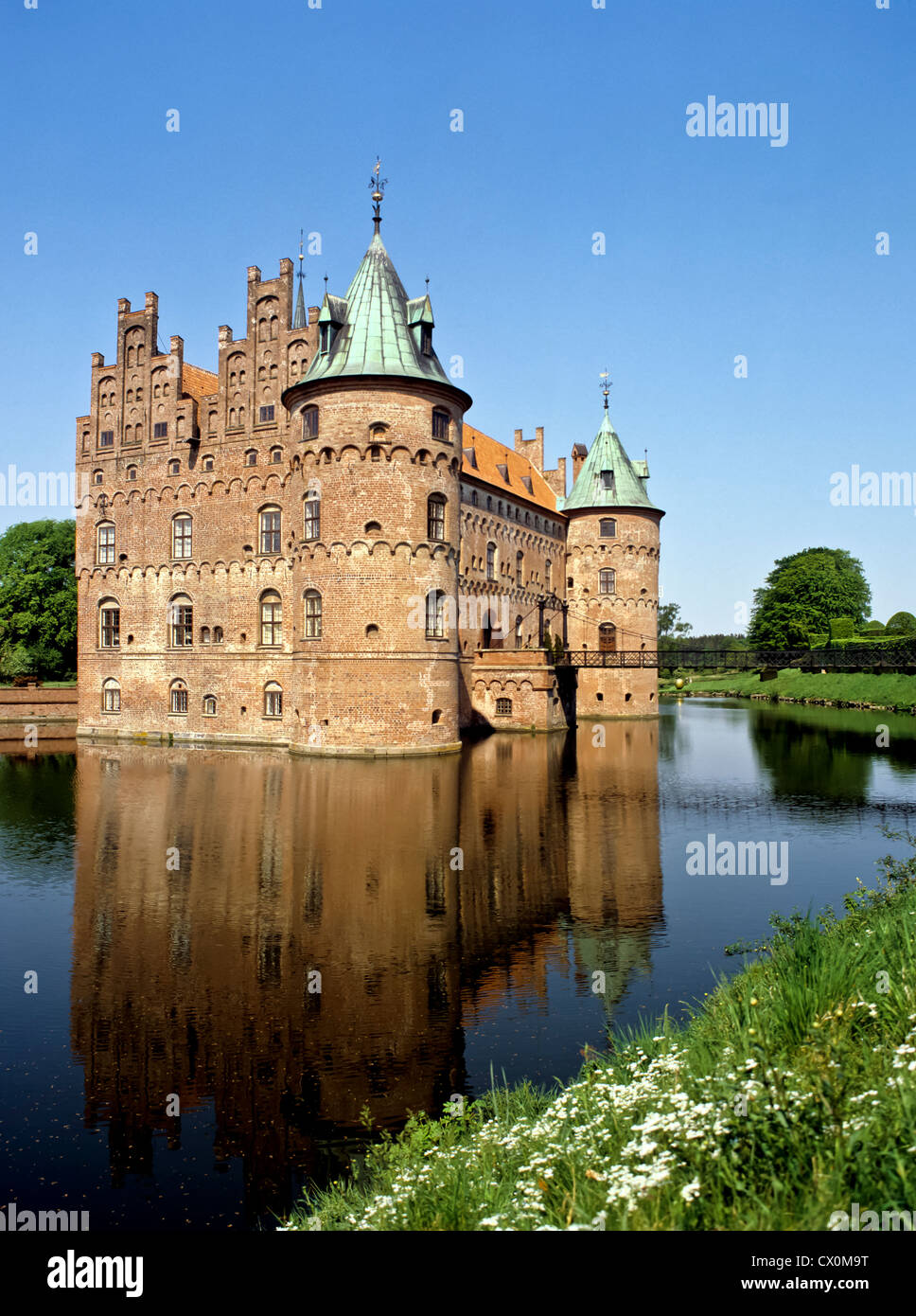 8188. Egeskov Castle, Funen, Denmark, Europe Stock Photo - Alamy