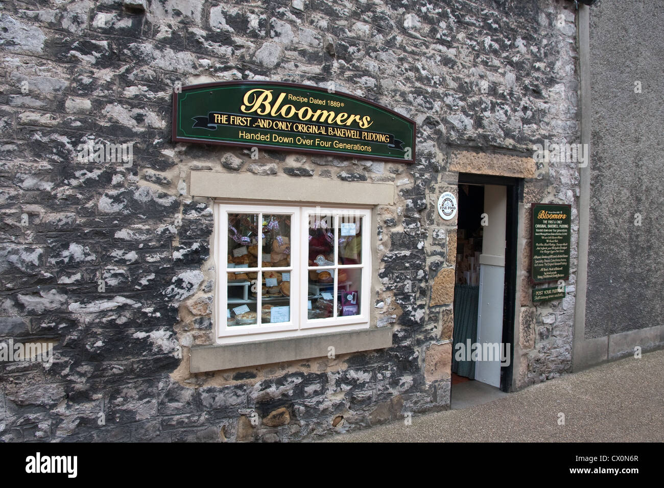 Bloomers bakery hi-res stock photography and images - Alamy