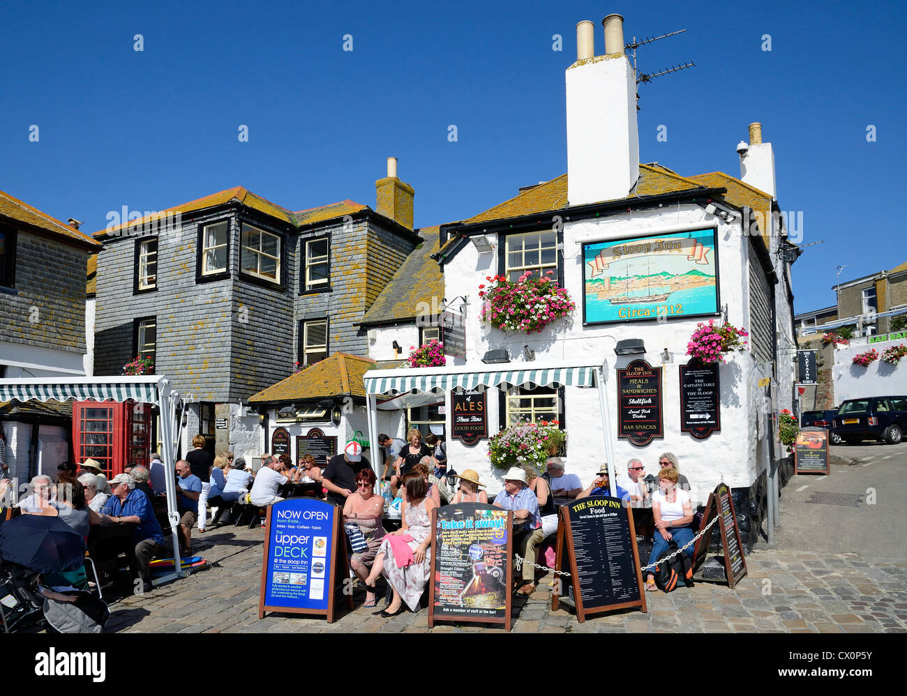English sloop hi-res stock photography and images - Alamy