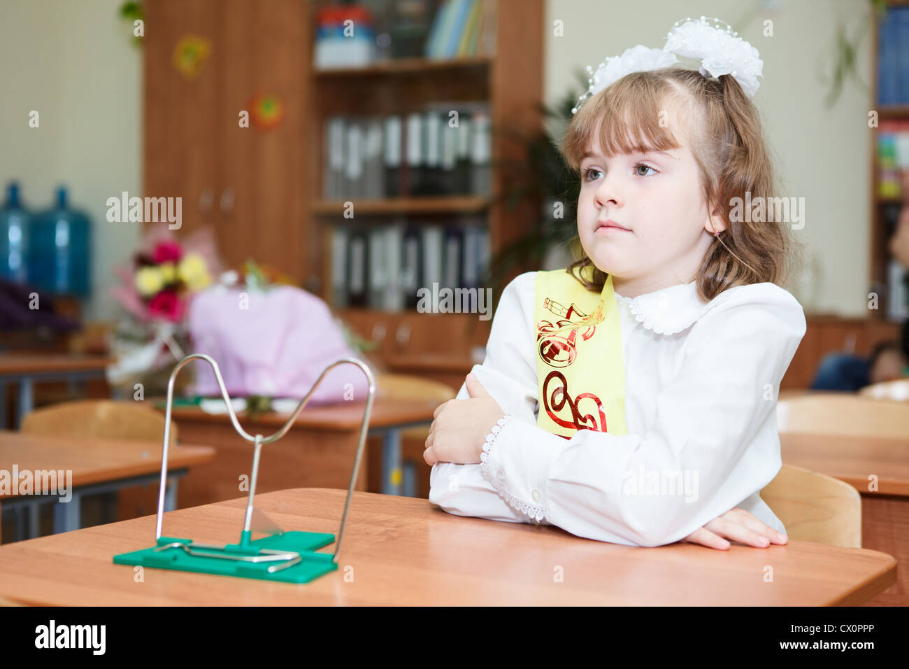 Russian schoolgirl in uniform first hi-res stock photography and images ...