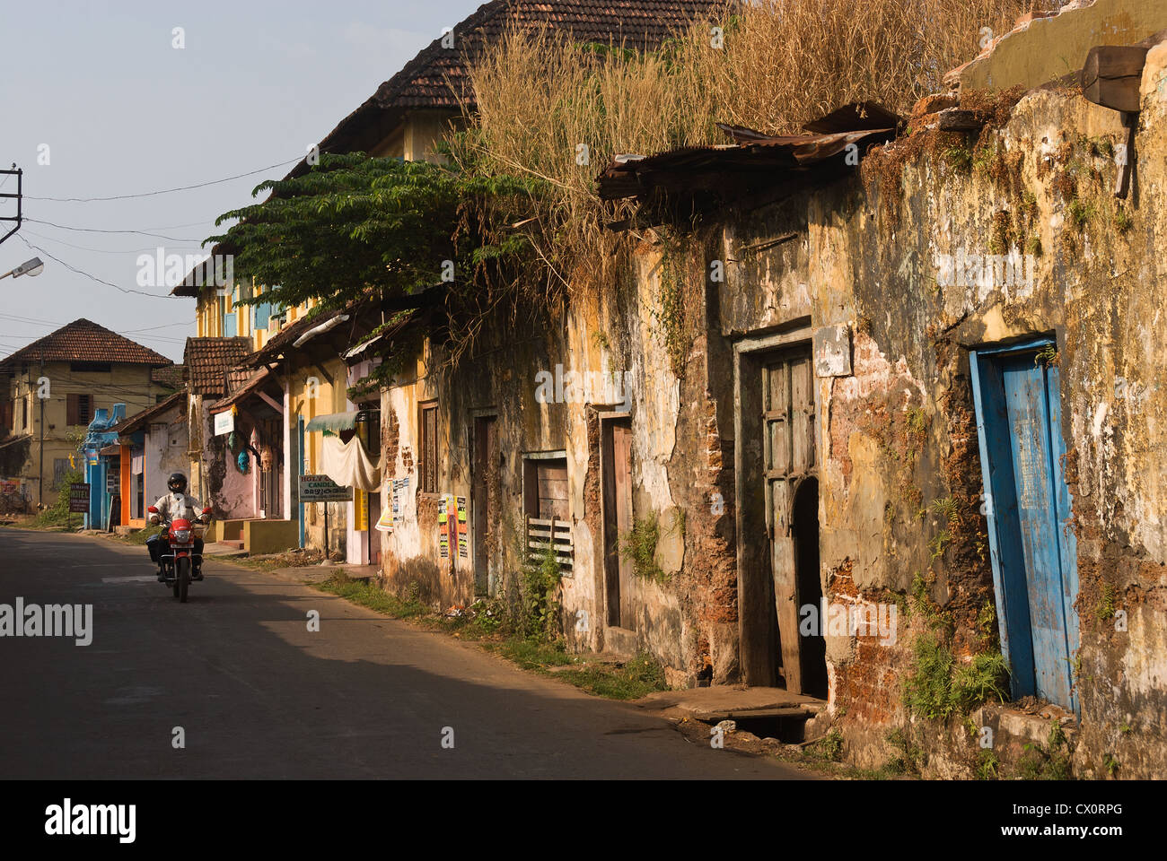Elk201-3451 India, Kerala, Kochi, Bazaar Road historic area, house ...