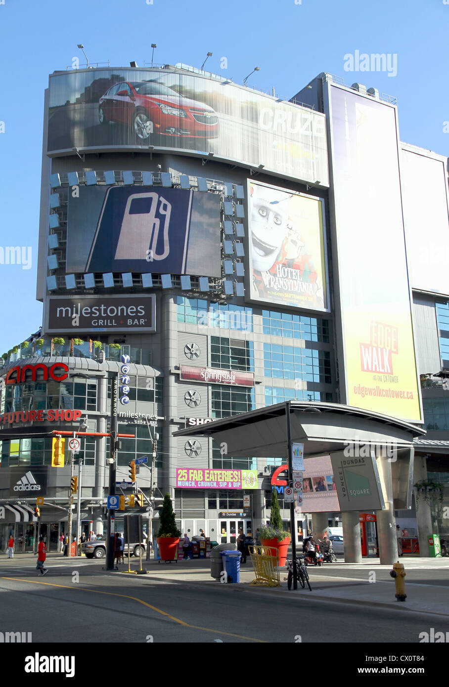 Dundas square billboards hi-res stock photography and images - Alamy