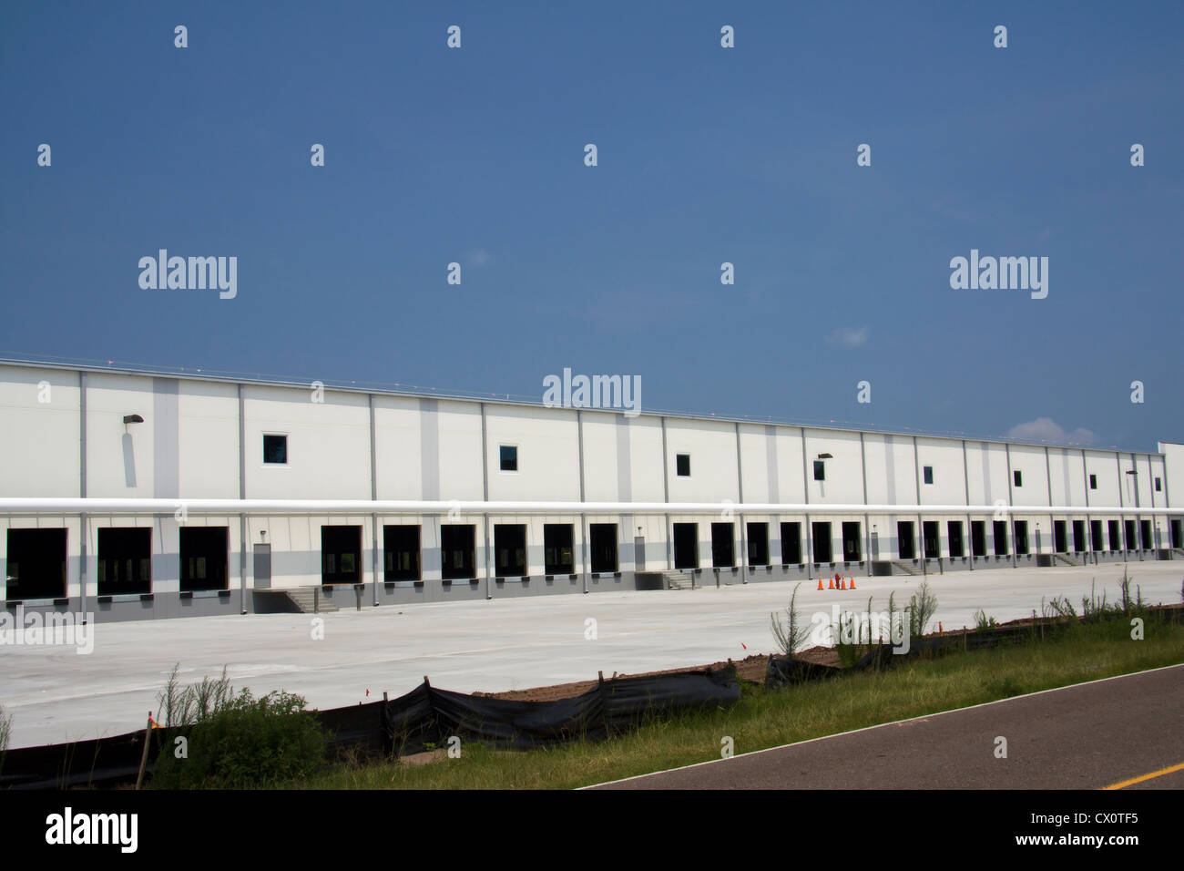 Cargo bays hi-res stock photography and images - Alamy