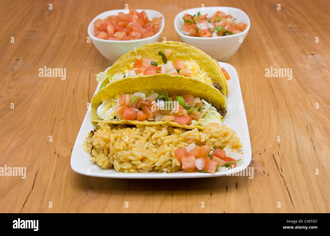 Crunchy taco hi-res stock photography and images - Alamy