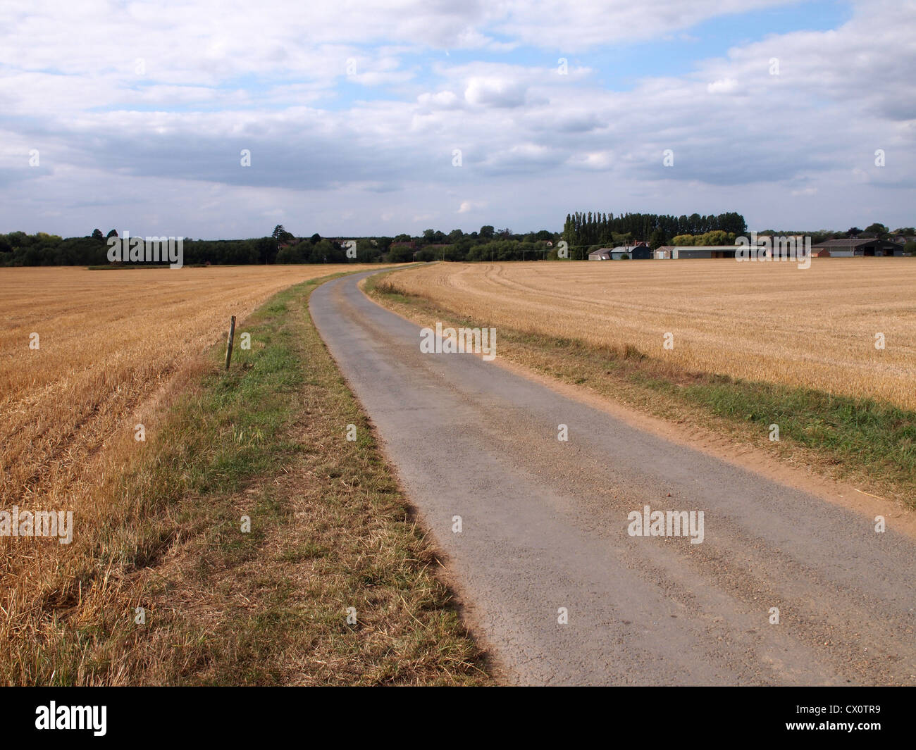 road in countryside Stock Photo - Alamy