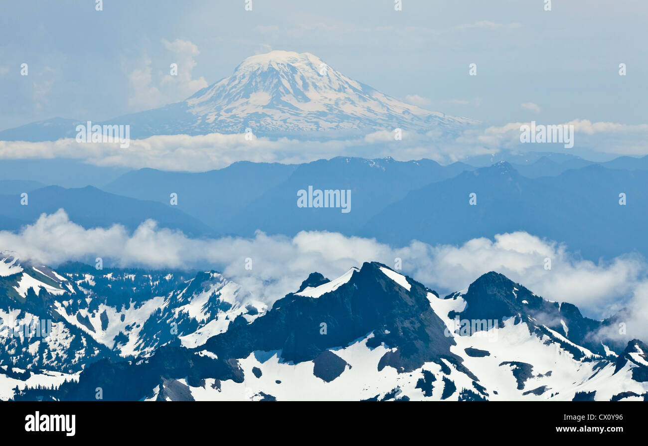Mount adams hi-res stock photography and images - Alamy