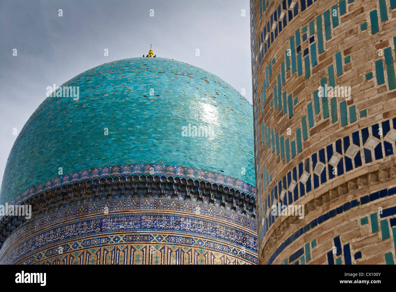 Bibi Khanym Mosque, Samarkand, Uzbekistan Stock Photo - Alamy