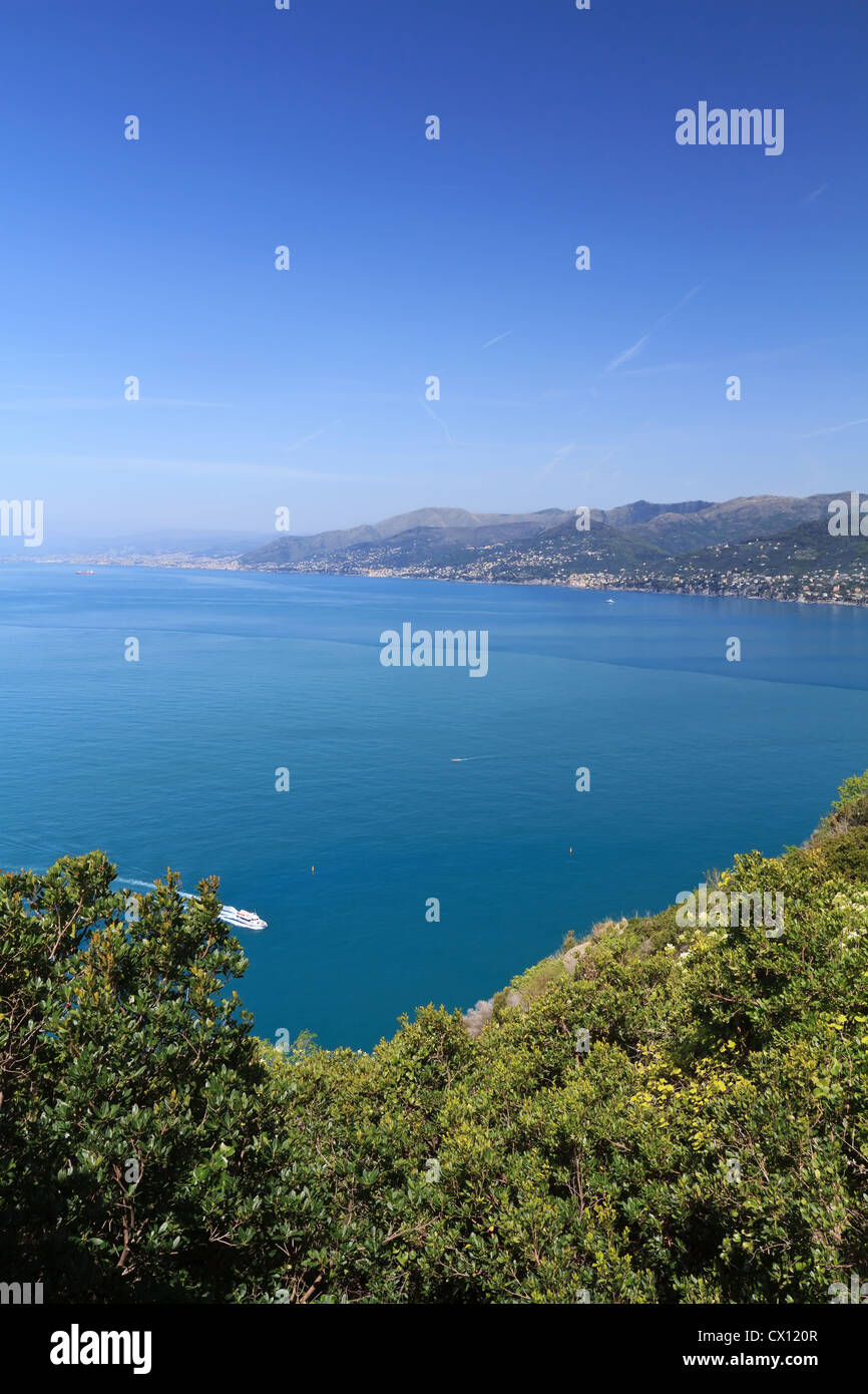 Gulf of genova hi-res stock photography and images - Alamy